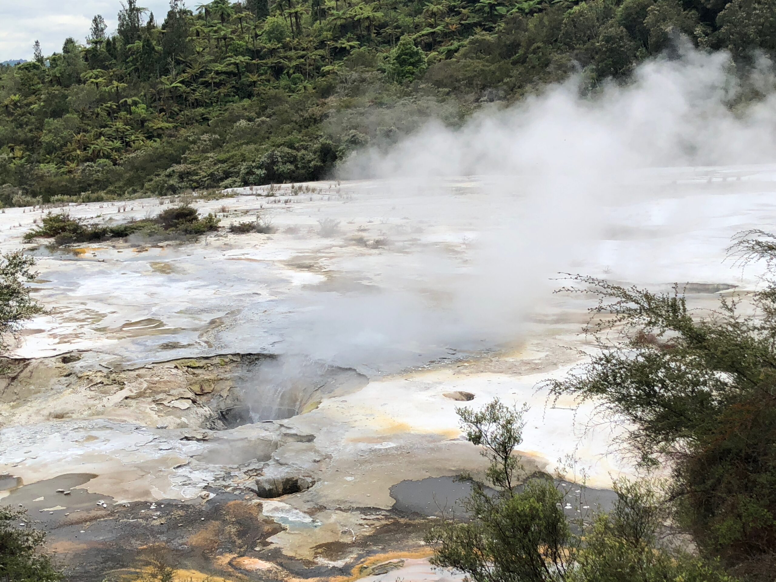 Geothermal wonderland and unique caves – Geotermikus csodavilág és ...